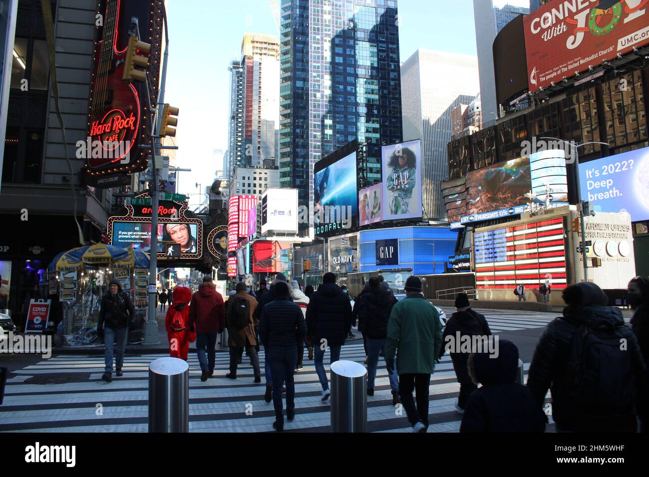 People walking towards Times Square, in New York City Stock Photo - Alamy