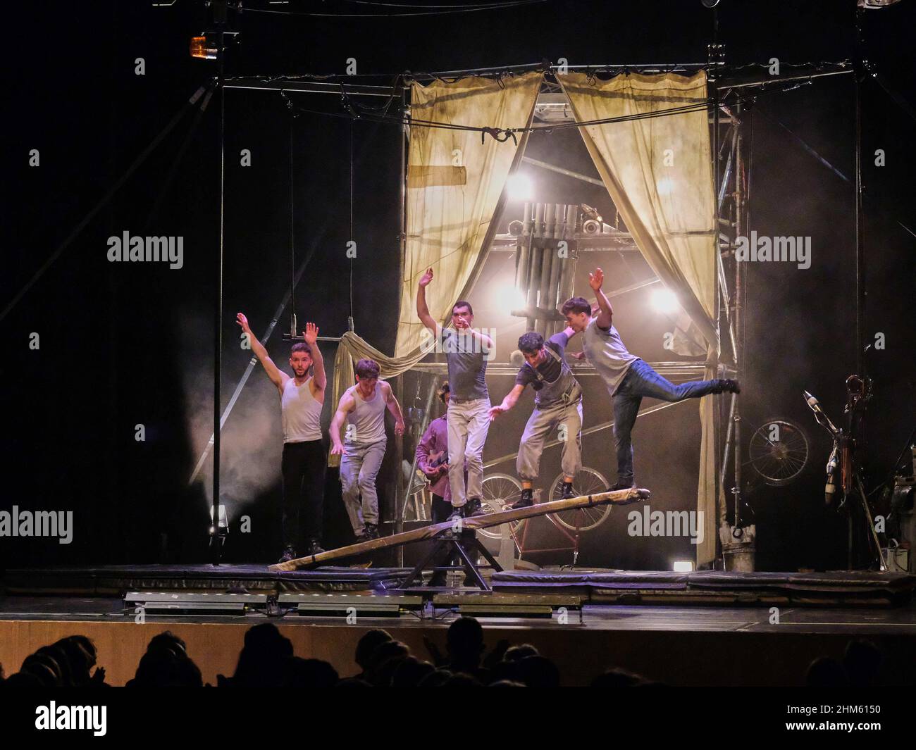 Cirque italia hi-res stock photography and images - Alamy
