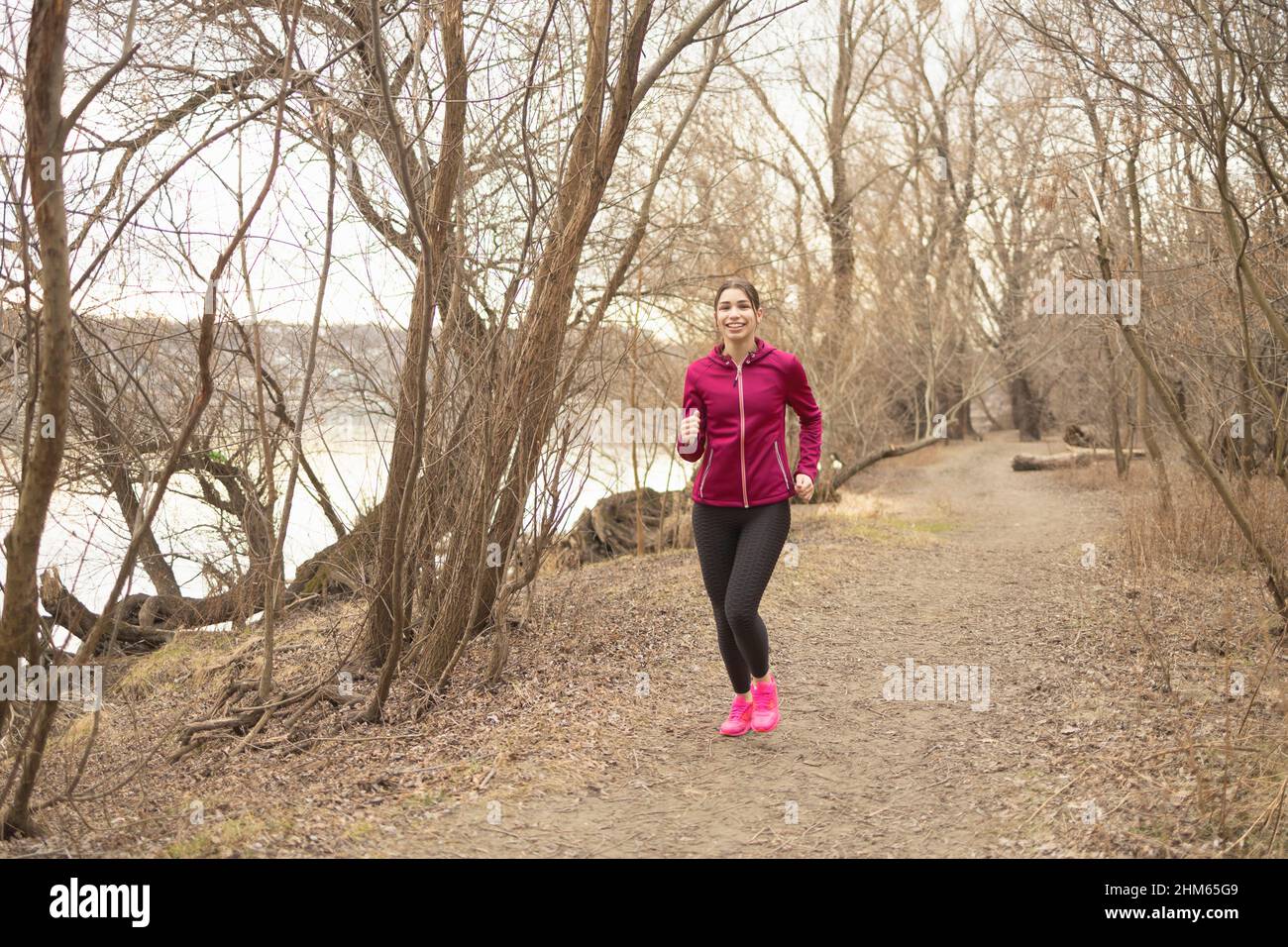 Very skinny woman hi-res stock photography and images - Alamy