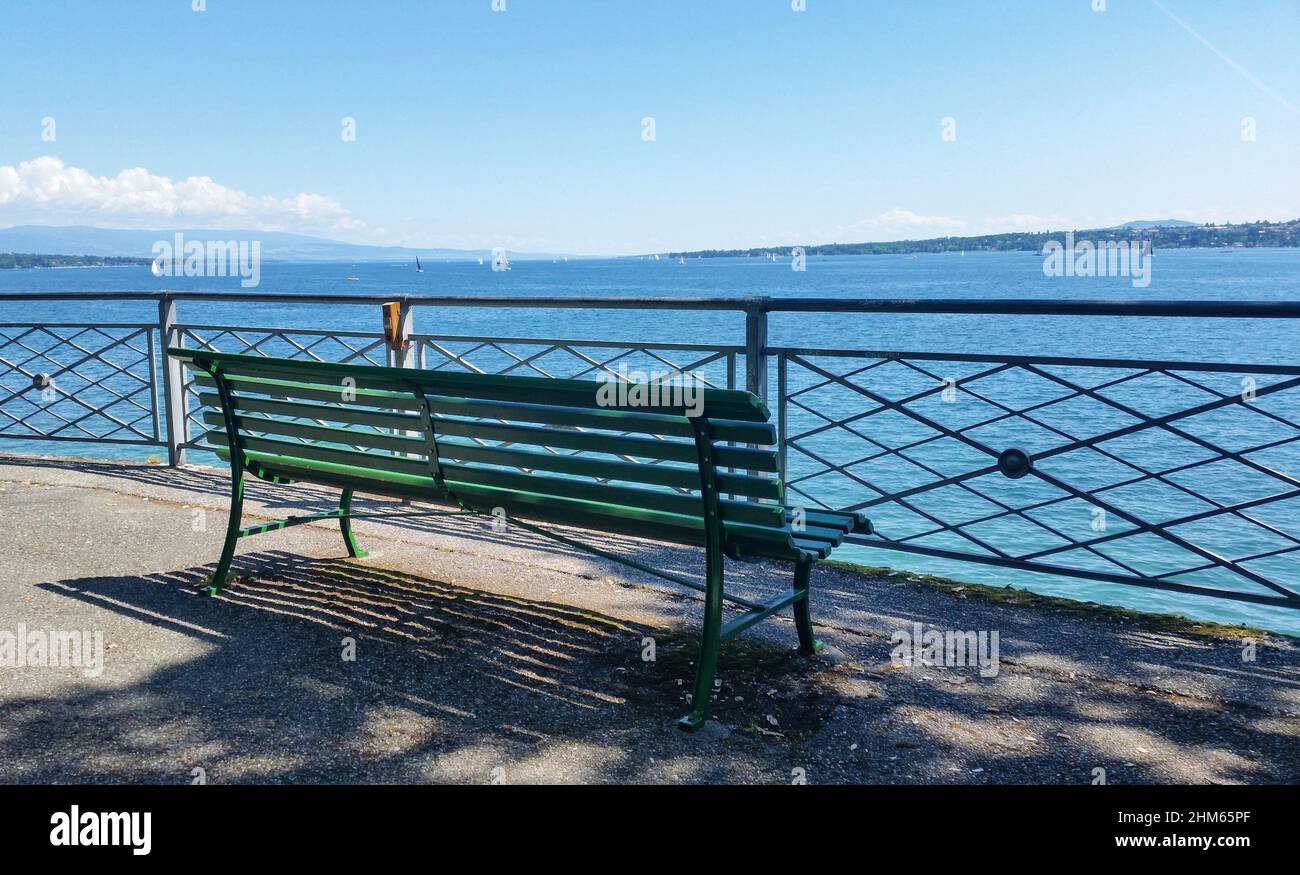 The bench by Lake Geneva Stock Photo - Alamy