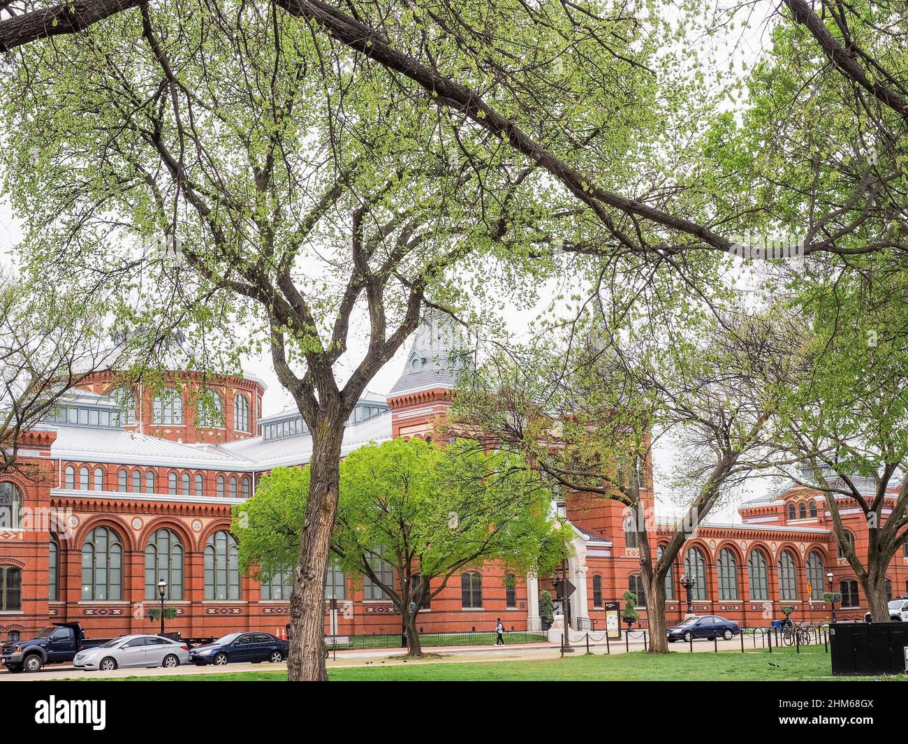 Smithsonian Institution Arts and Industries Building, Washington, DC ...