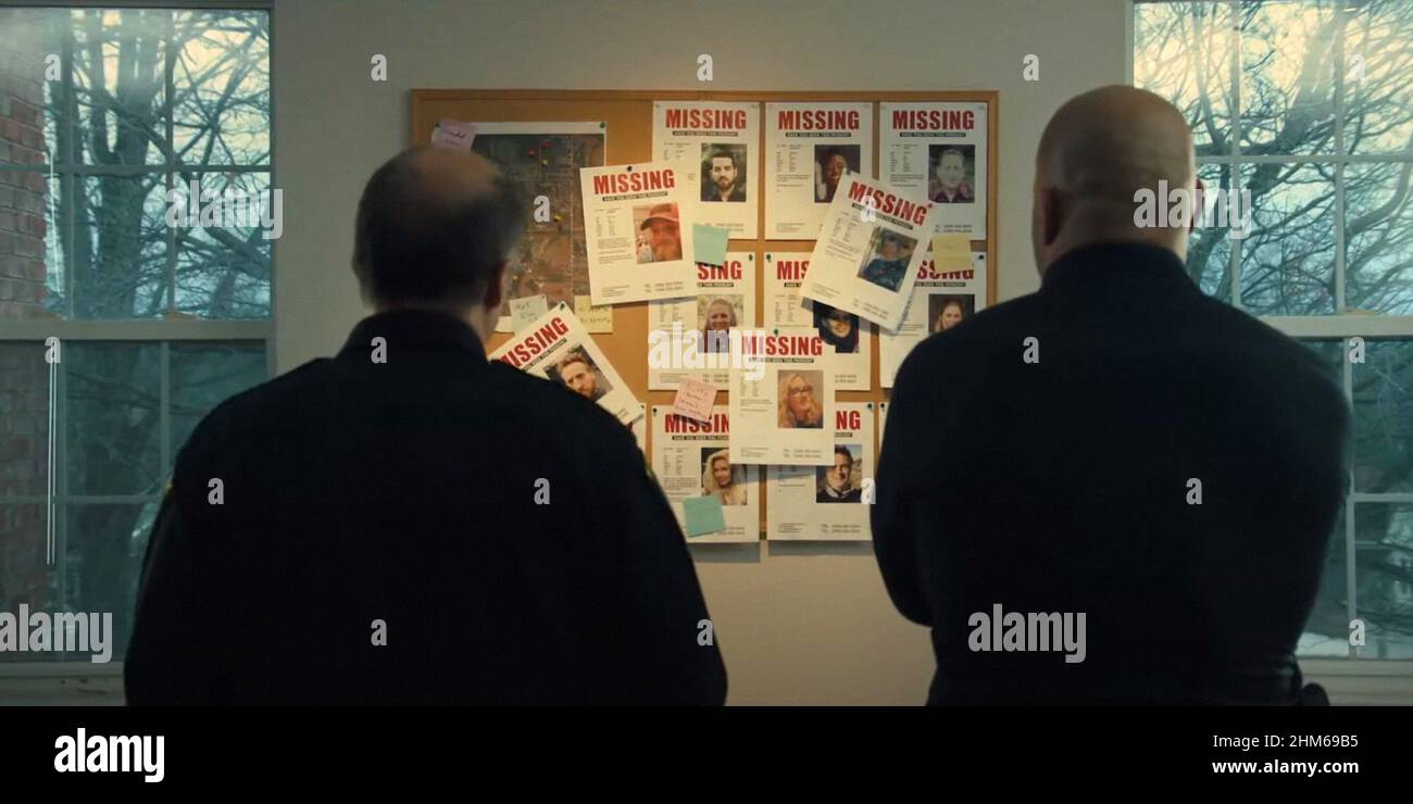 THE HUNTING, from left: Daniel Repas, Peyton Hillis, 2021. © Moonphase ...