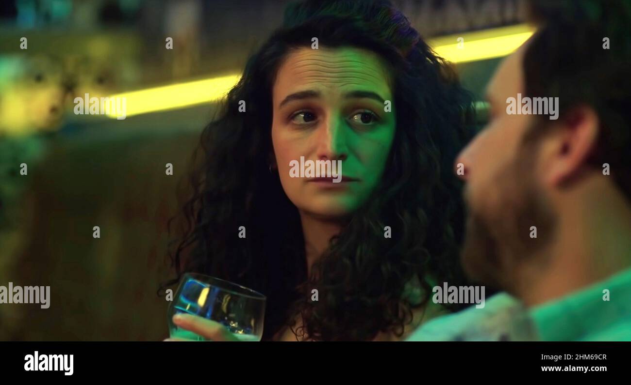 I Want You Back From Left Jenny Slate Charlie Day 2022 © Vertical