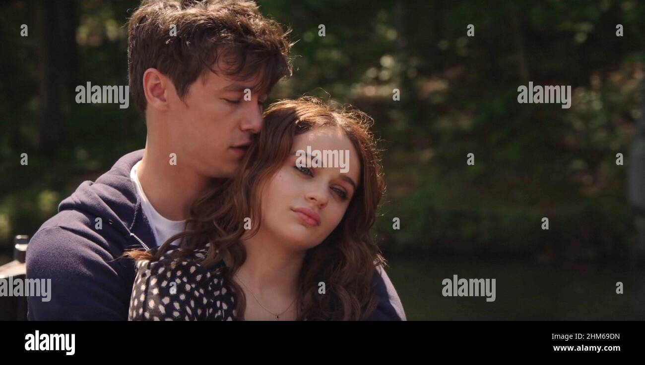 THE IN BETWEEN, from left: Kyle Allen, Joey King, 2022. © Paramount+ ...