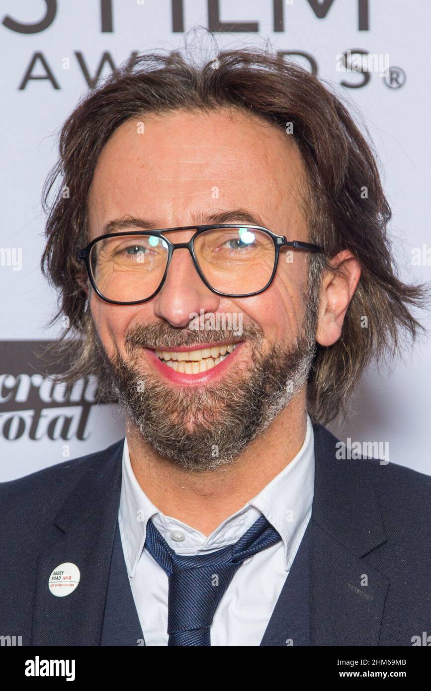 Alex Jaffray attends the photocall of the First Paris Film Critics ...