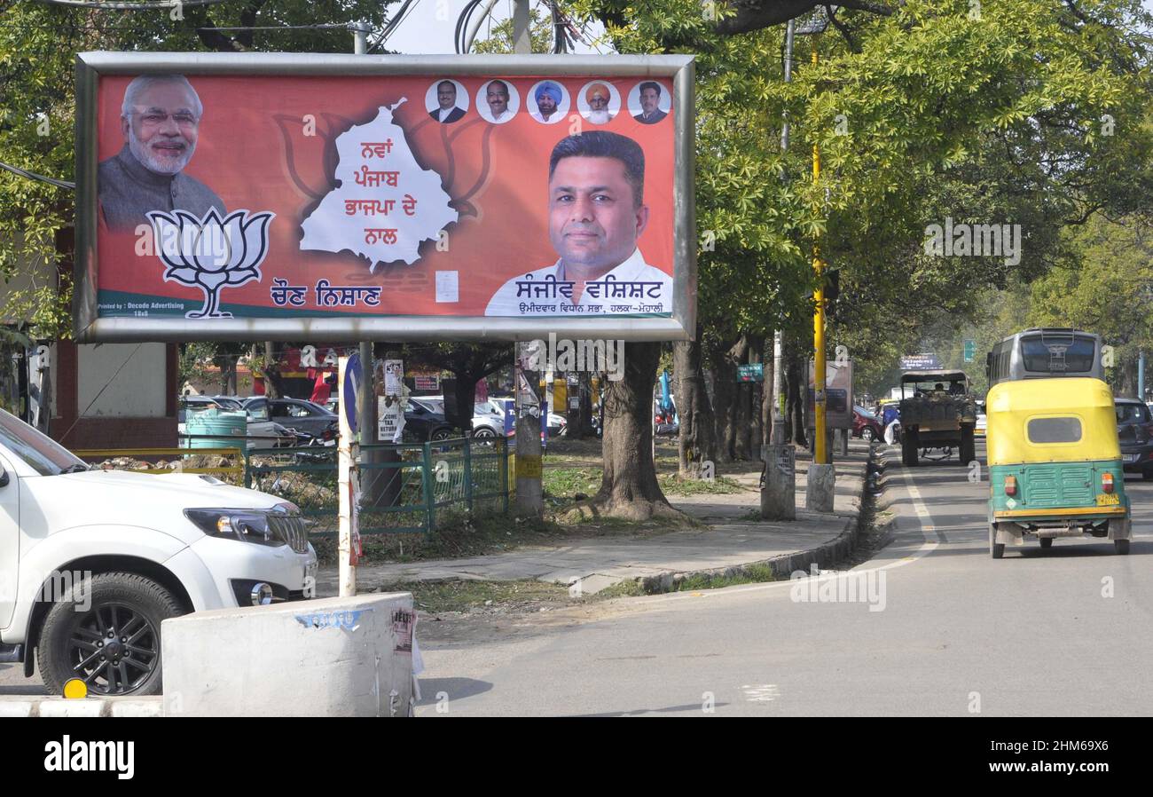 Political hoarding hi-res stock photography and images - Alamy