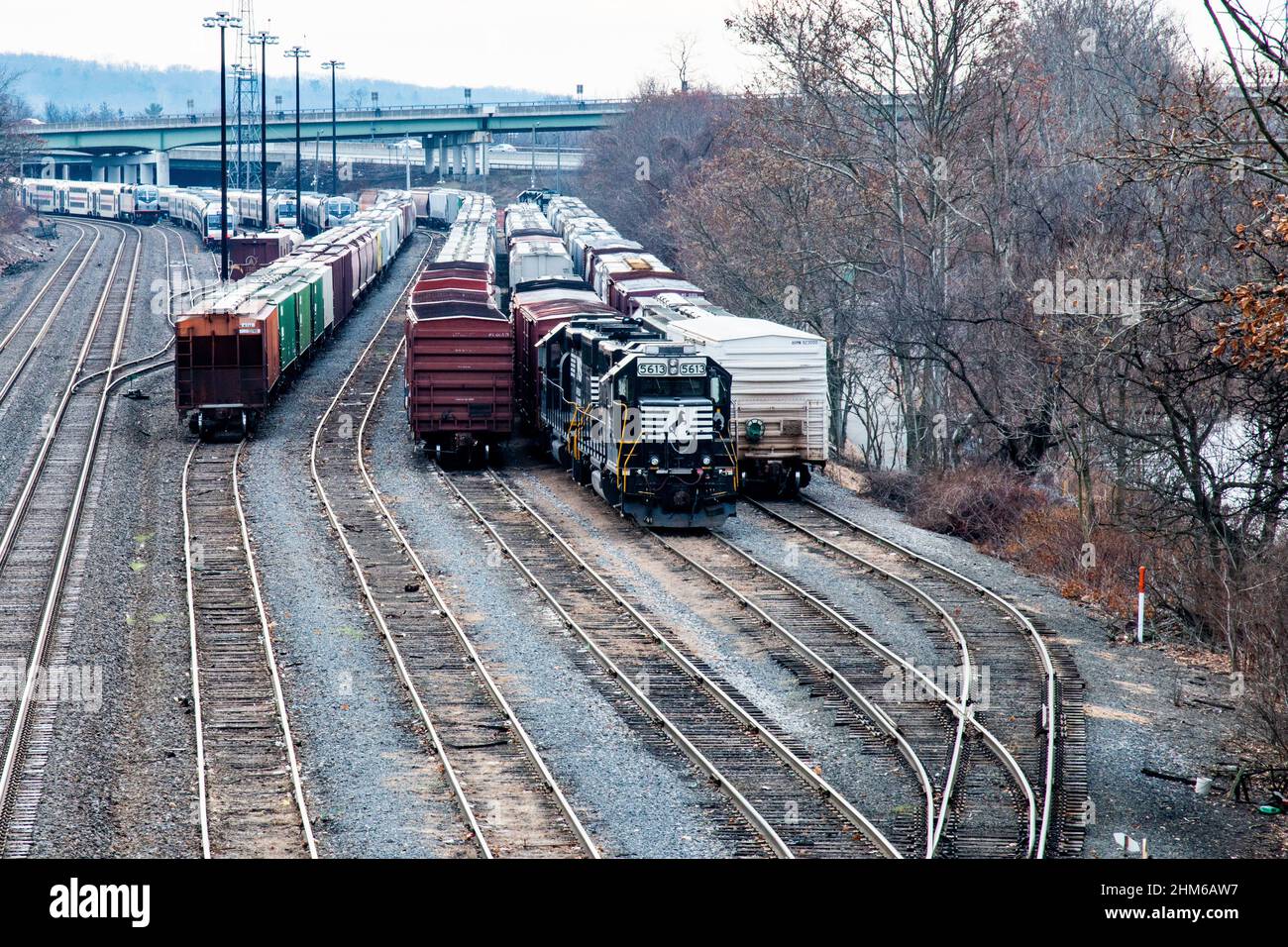 NJ Transit trains sit on railroad siding Stock Photo - Alamy