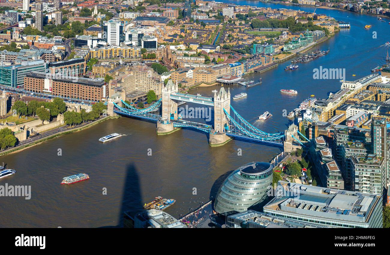 Panoramic aerial view of Tower Bridge in London in a beautiful summer ...