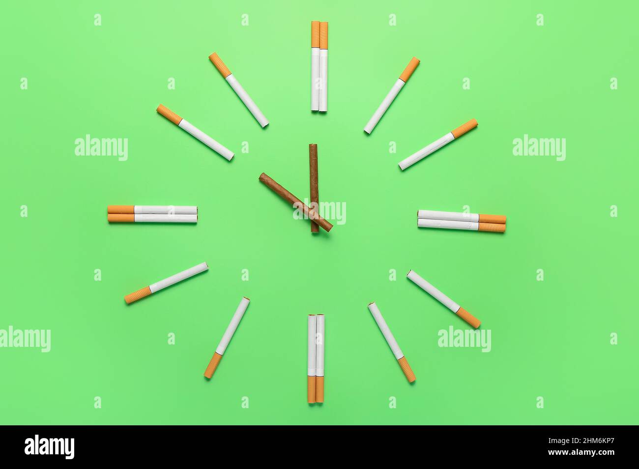 Cigarettes clock hi-res stock photography and images - Alamy