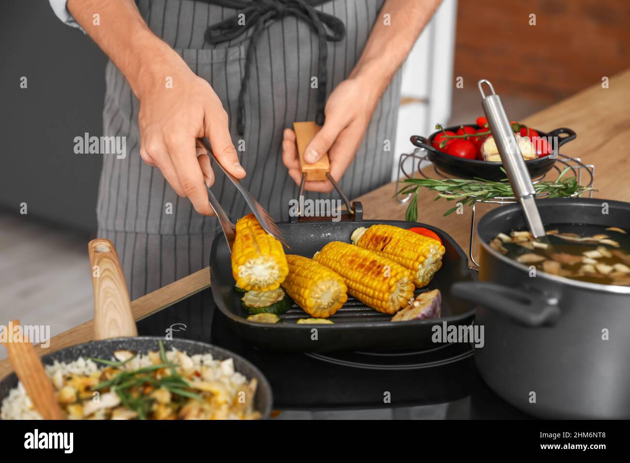 Frying tutorial hi-res stock photography and images - Alamy