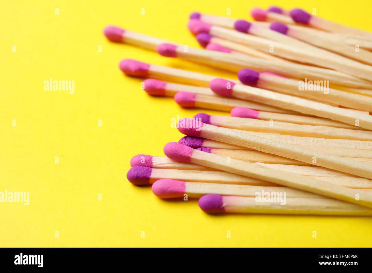 Different new matchsticks on yellow background, closeup Stock Photo - Alamy