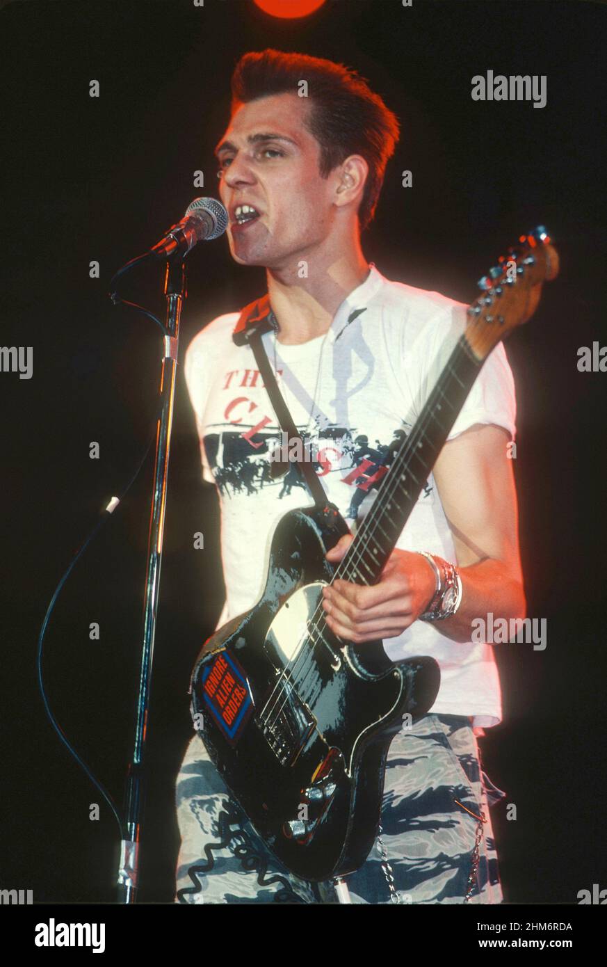 Paul simonon hi-res stock photography and images - Alamy