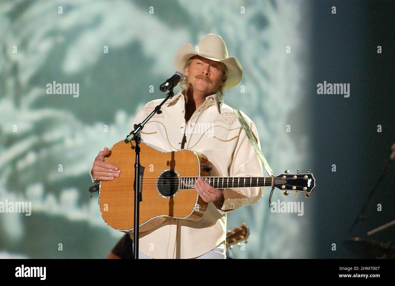 Alan Jackson at the Academy of Country Music, 2002 Credit: Ron Wolfson ...