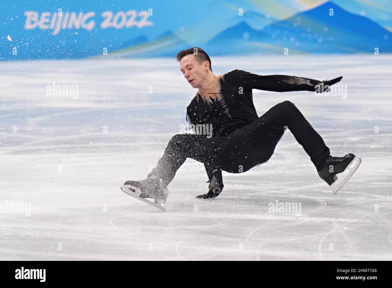 Figure 8 ice hi-res stock photography and images - Alamy