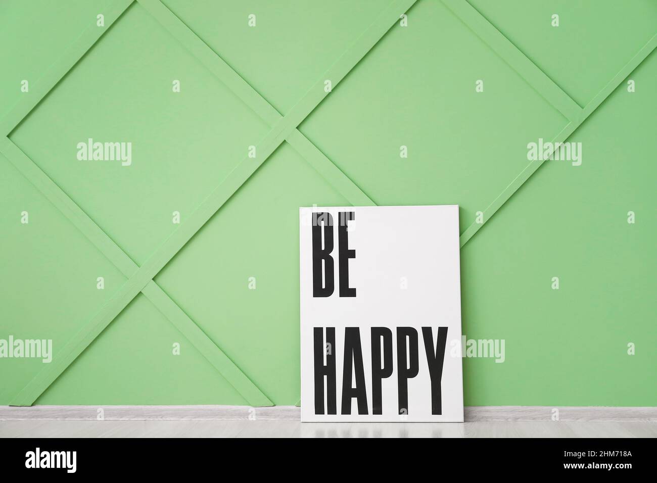Wall art and living room and words hi-res stock photography and images ...