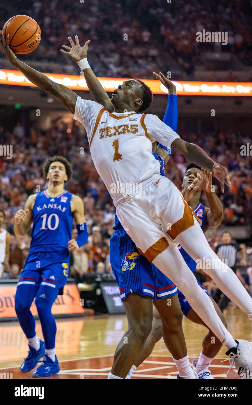 Feb 07, 2022. Andrew Jones #1 of the #20 Texas Longhorns in action vs ...