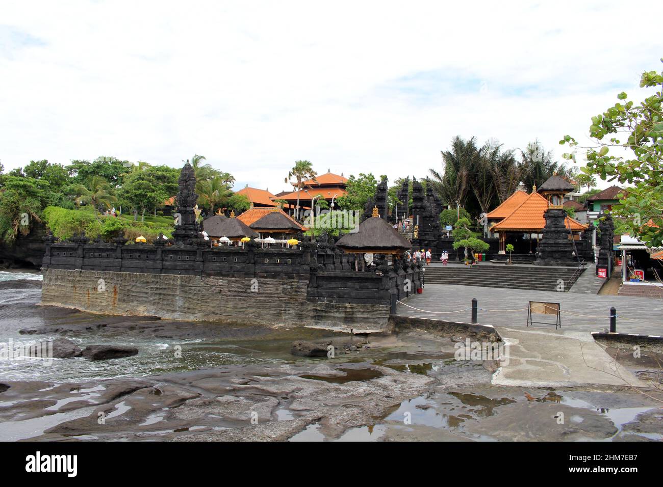 The tourism and religious infrastructure of Tanah Lot Temple complex in ...
