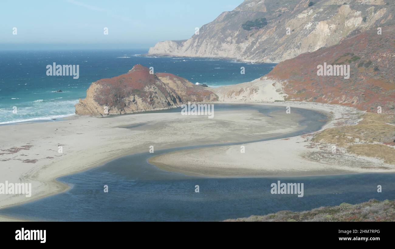Little sur river beach on Pacific Coast Highway 1, scenic Cabrillo road ...