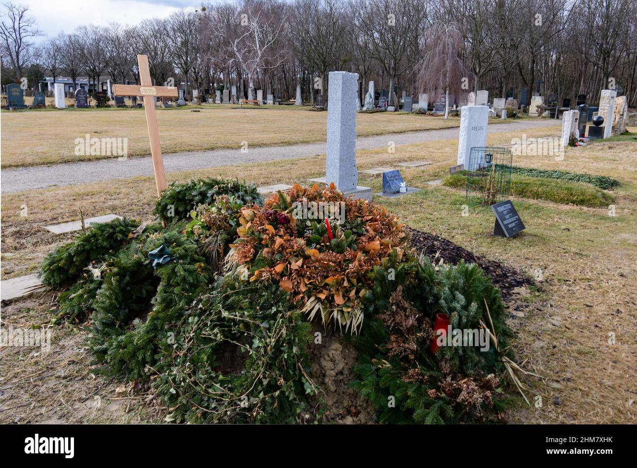 vienna, austria, 02 feb 2022, grave of horst chmela, austrian singer ...