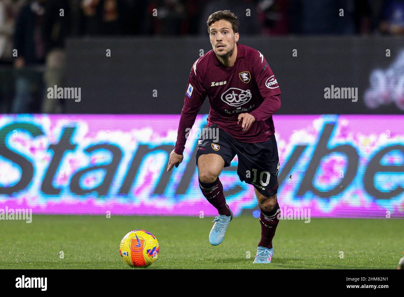Salernitana's Italian forward Simone Verdi controls the ball during the ...