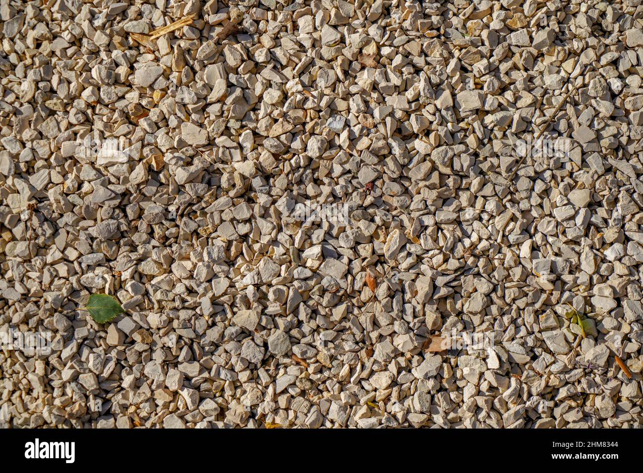 Soil from the quarry as a waste product and for versatile use in the ...