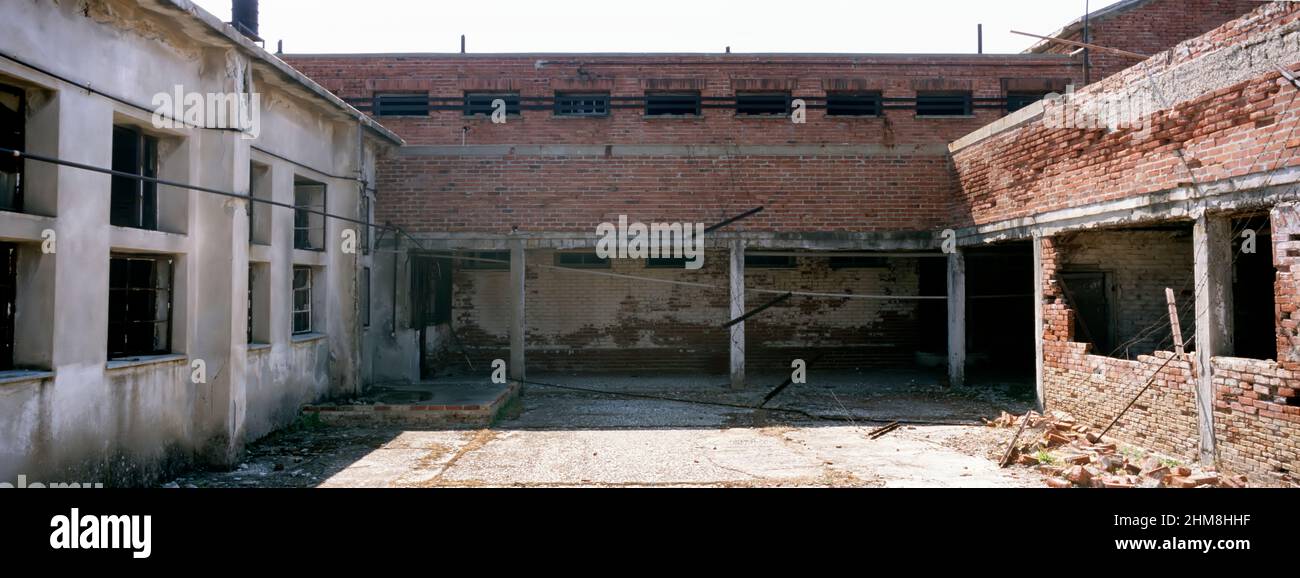 Diss used hi-res stock photography and images - Alamy