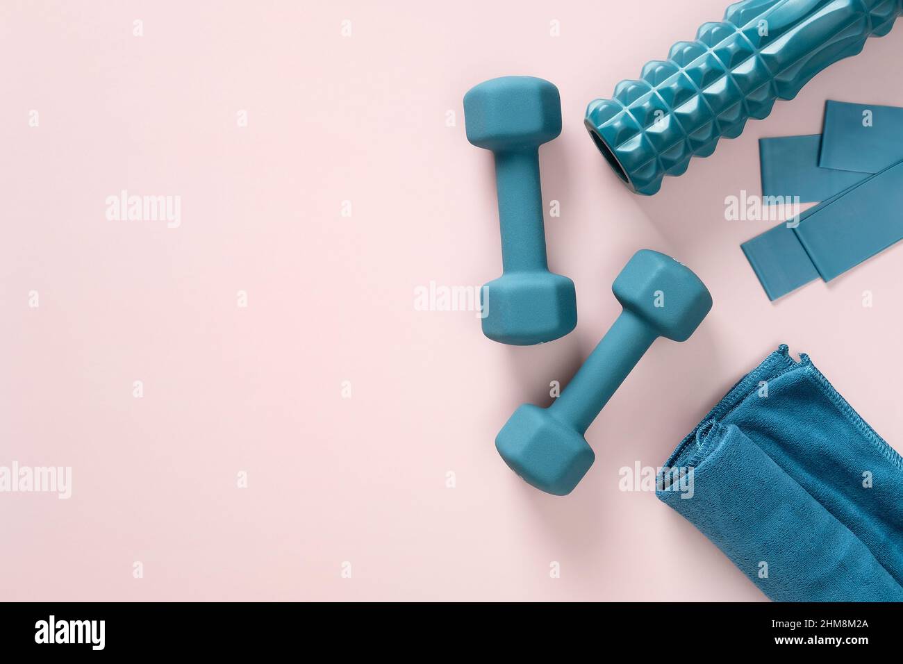 Workout equipment for training at home top view. Fitness, workout items ...