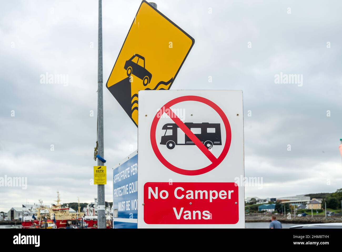 Motorhome prohibited road sign hi-res stock photography and images - Alamy