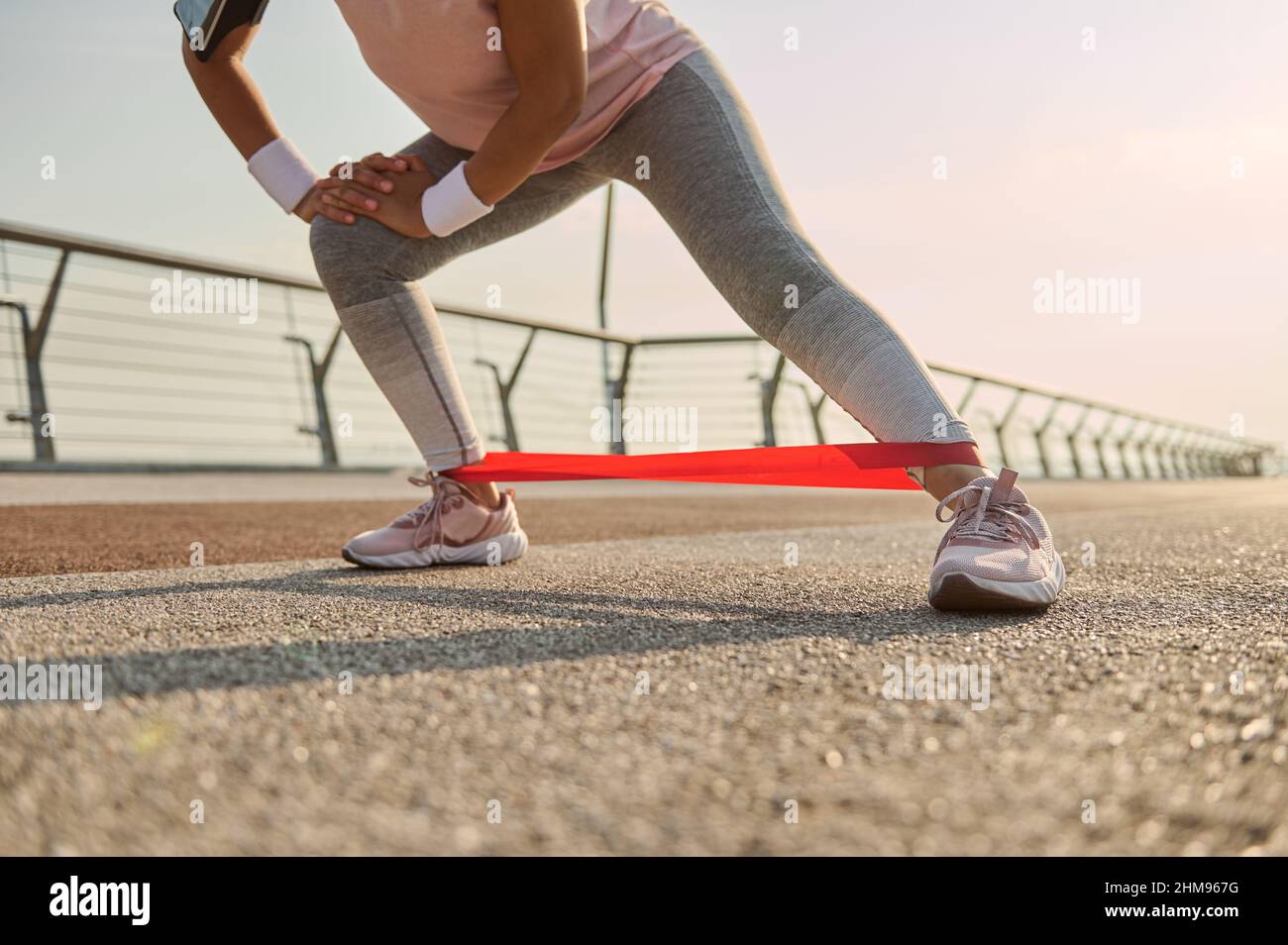 Lunges treadmill hi-res stock photography and images - Alamy