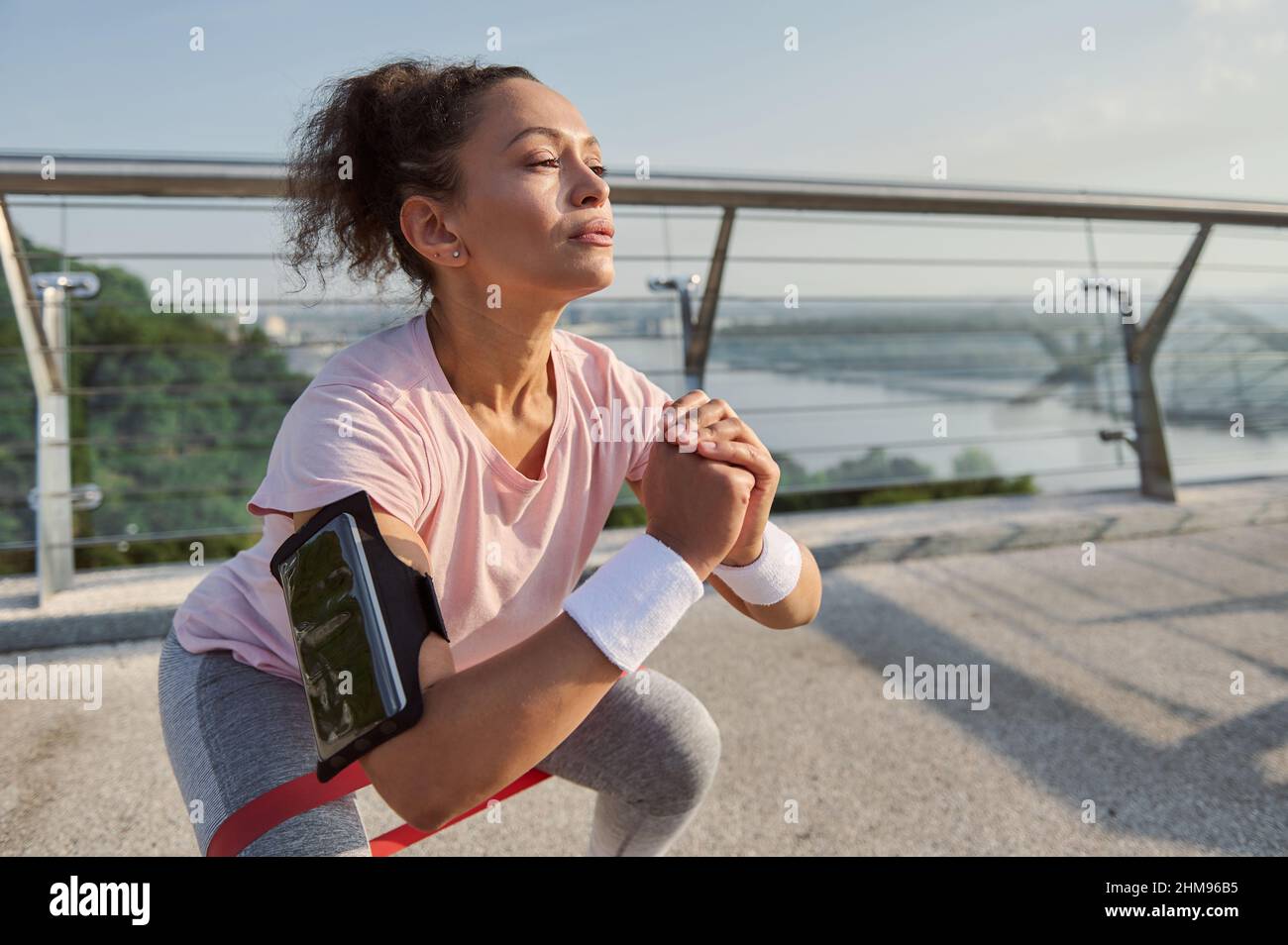Lunges treadmill hi-res stock photography and images - Alamy