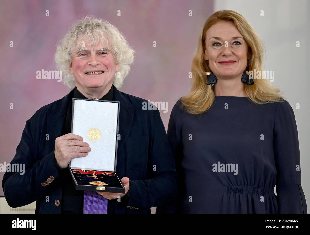 Simon rattle magdalena hi-res stock photography and images - Alamy