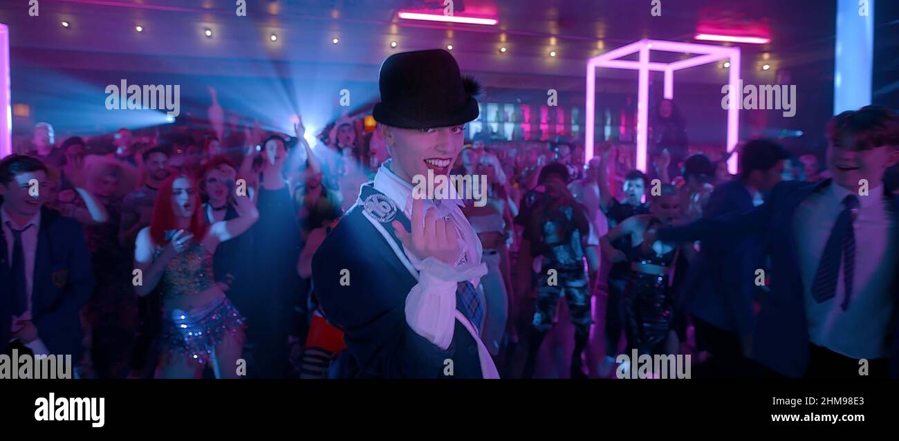 EVERYBODY'S TALKING ABOUT JAMIE (2021) MAX HARWOOD JONATHAN BUTERELL ...