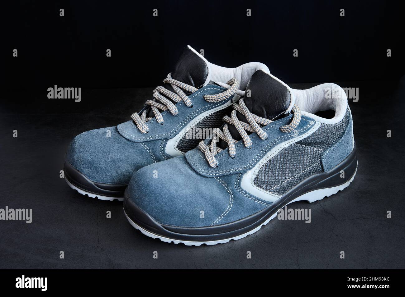 Safety shoes hi-res stock photography and images - Alamy