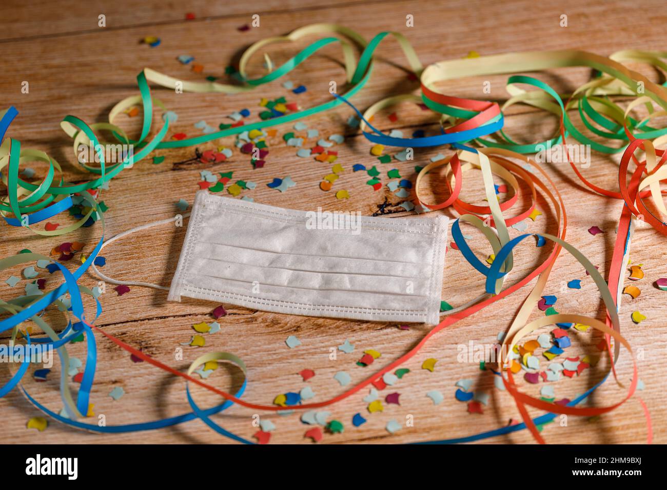Fiesta streamers hi-res stock photography and images - Alamy
