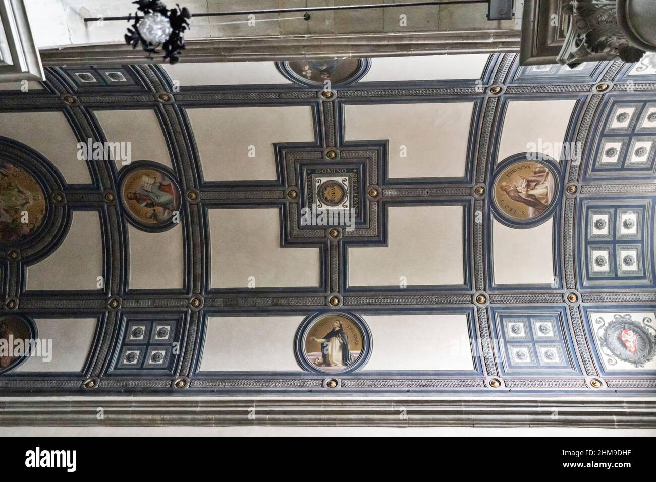Cathedral of Santa Maria Assunta church; Interior, Cortona, Tuscany ...