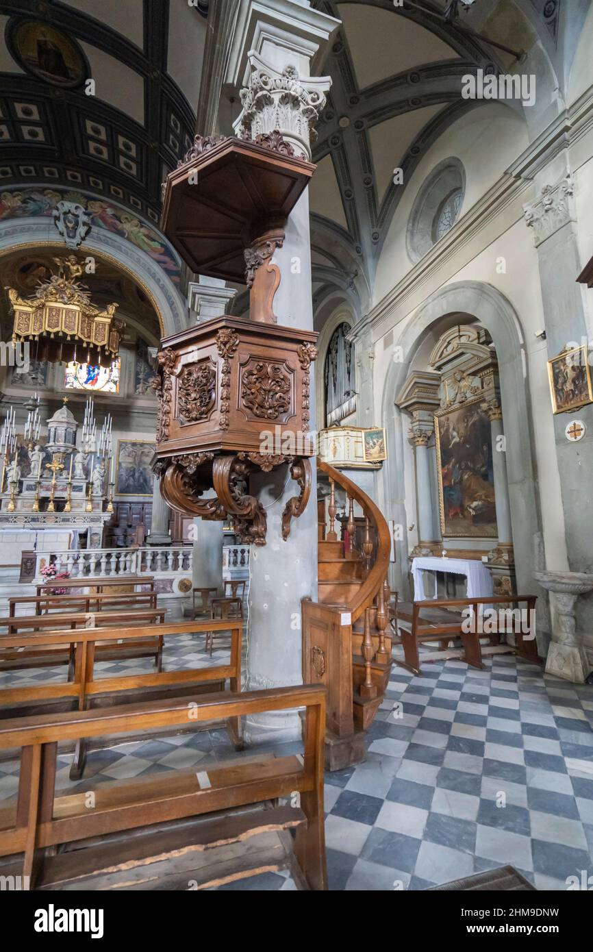 Cathedral of Santa Maria Assunta church; Interior, Cortona, Tuscany ...