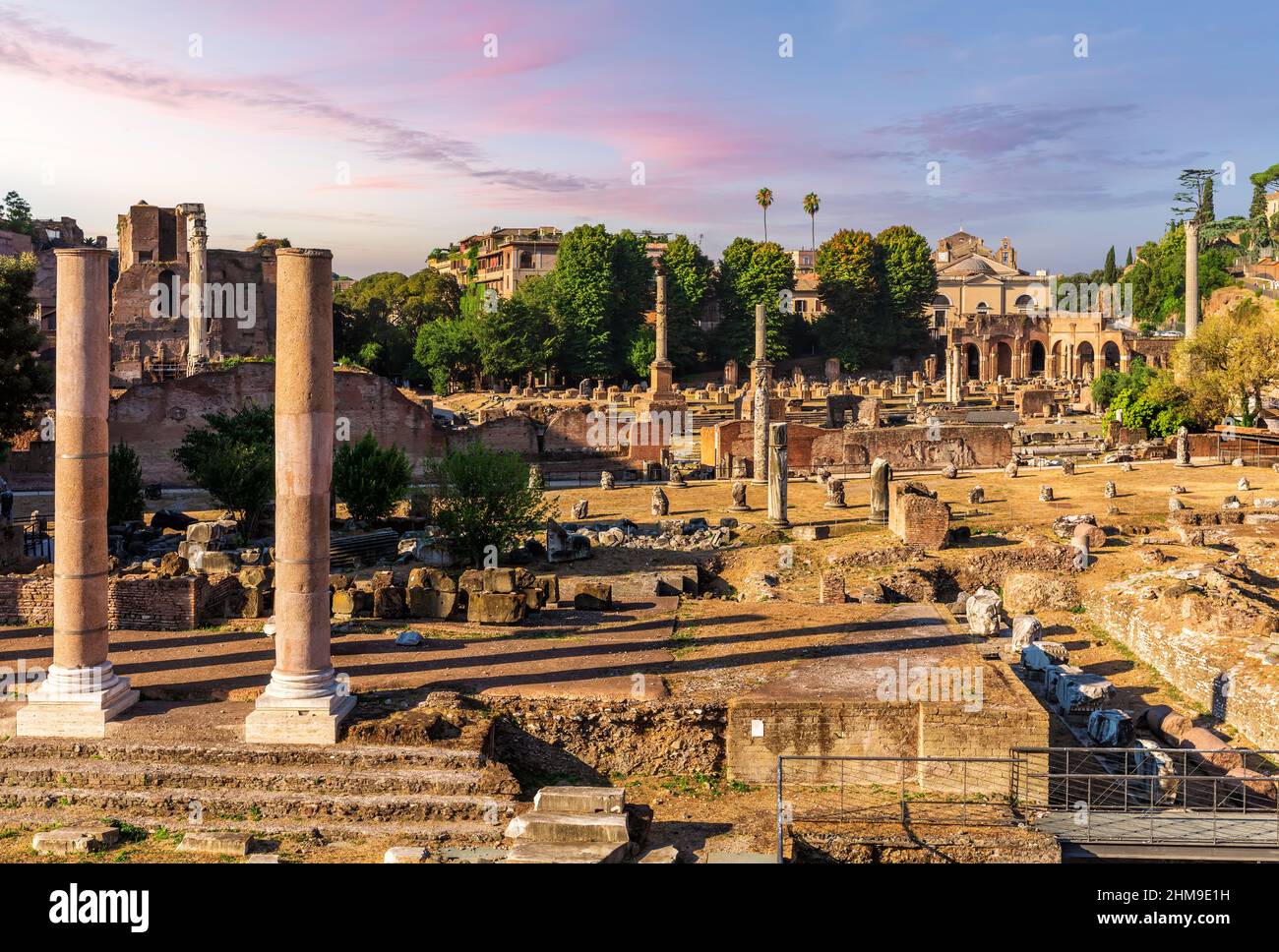 Road roman temples hi-res stock photography and images - Alamy