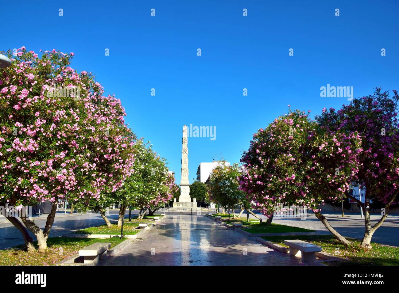 Ancient architecture and blue sky Stock Photo - Alamy