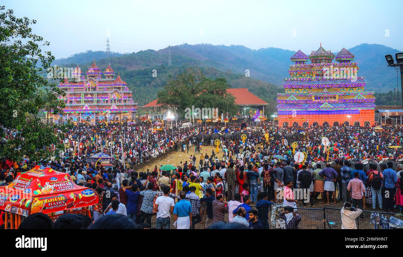 Thrissur pooram hi-res stock photography and images - Alamy