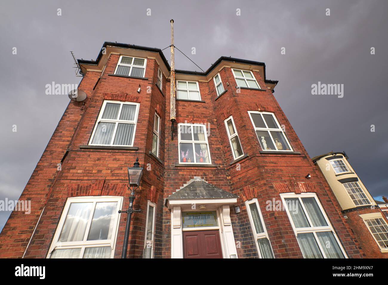 Old seafront buildings in Hull, UK Stock Photo - Alamy