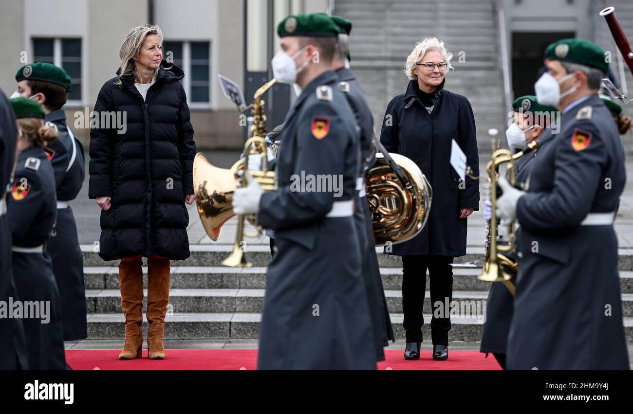 08 February 2022, Berlin: Christine Lambrecht (SPD), Minister of ...