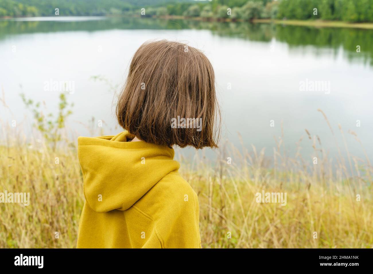 Girl in water ripple hi-res stock photography and images - Alamy