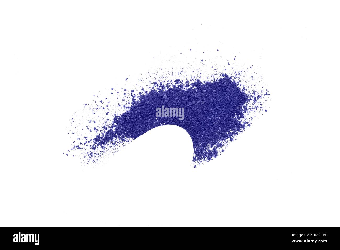 Purple eye shadow waved isolated on white background Stock Photo - Alamy