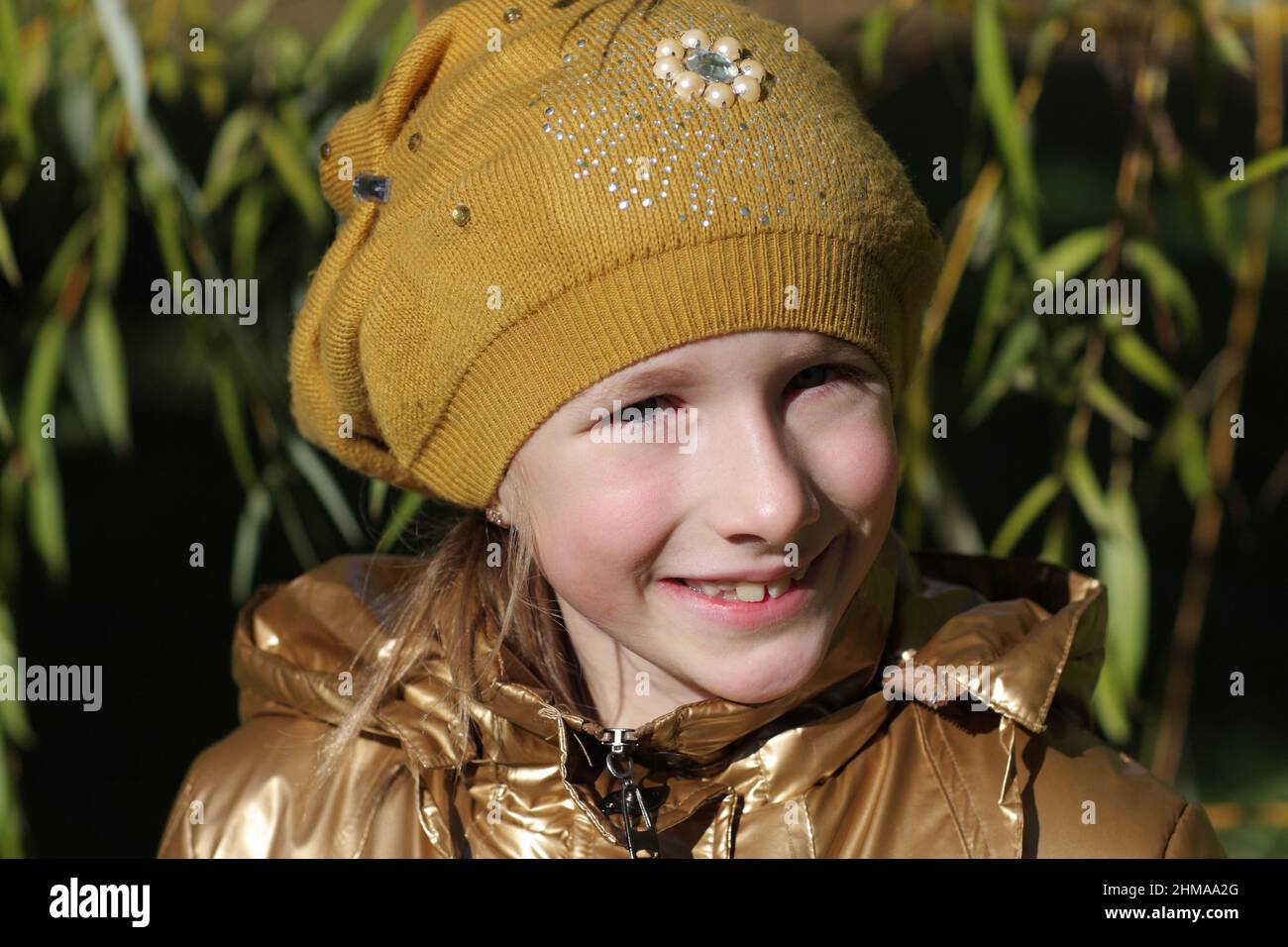 Beautiful girl in hat poses hi-res stock photography and images - Alamy