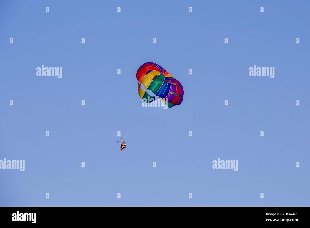 Colourful parachute hi-res stock photography and images - Alamy