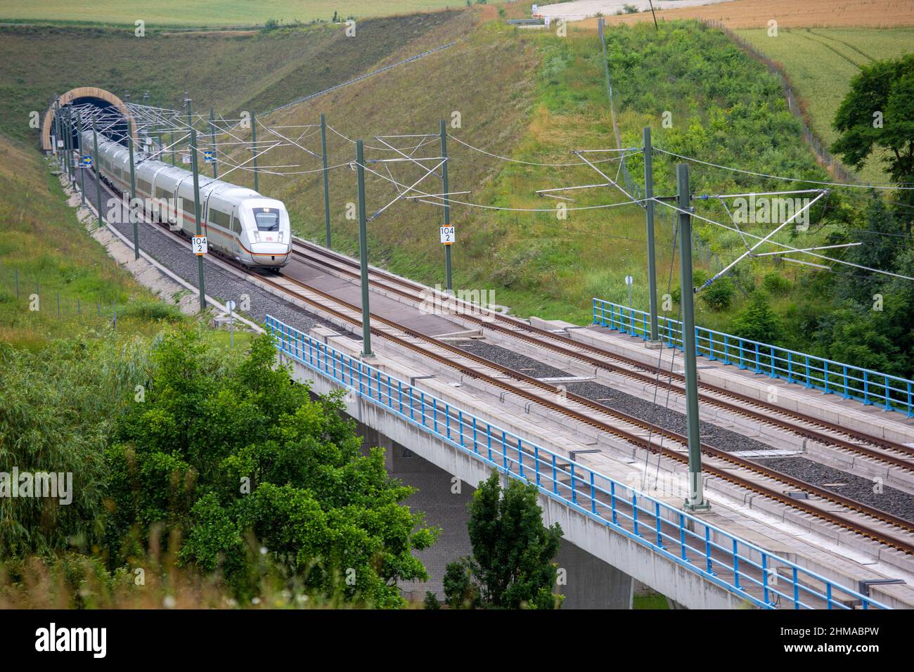 Speedy system hi-res stock photography and images - Alamy