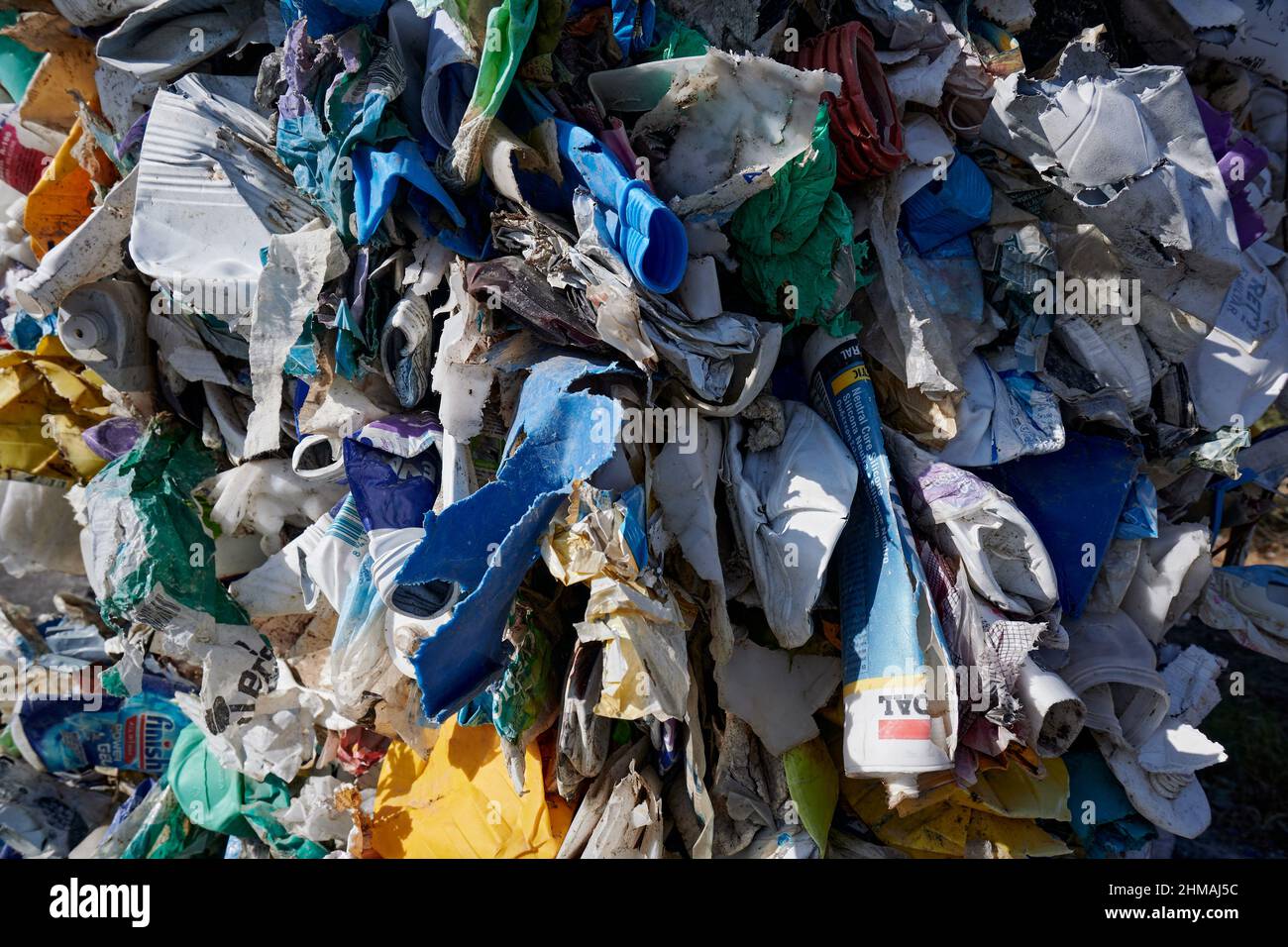 Closeup of dumped waste pieces Stock Photo - Alamy