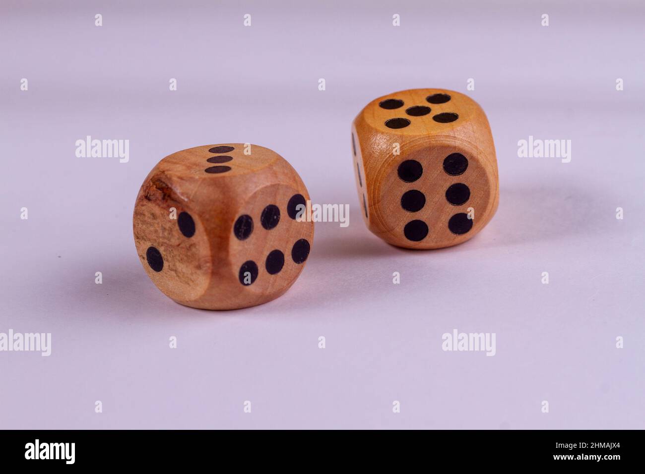 Wood texture dice hi-res stock photography and images - Alamy