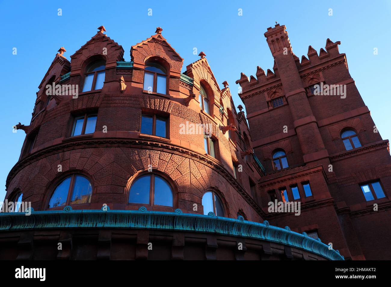 Fisher Fine Arts Library and Arthur Ross Gallery building in University ...