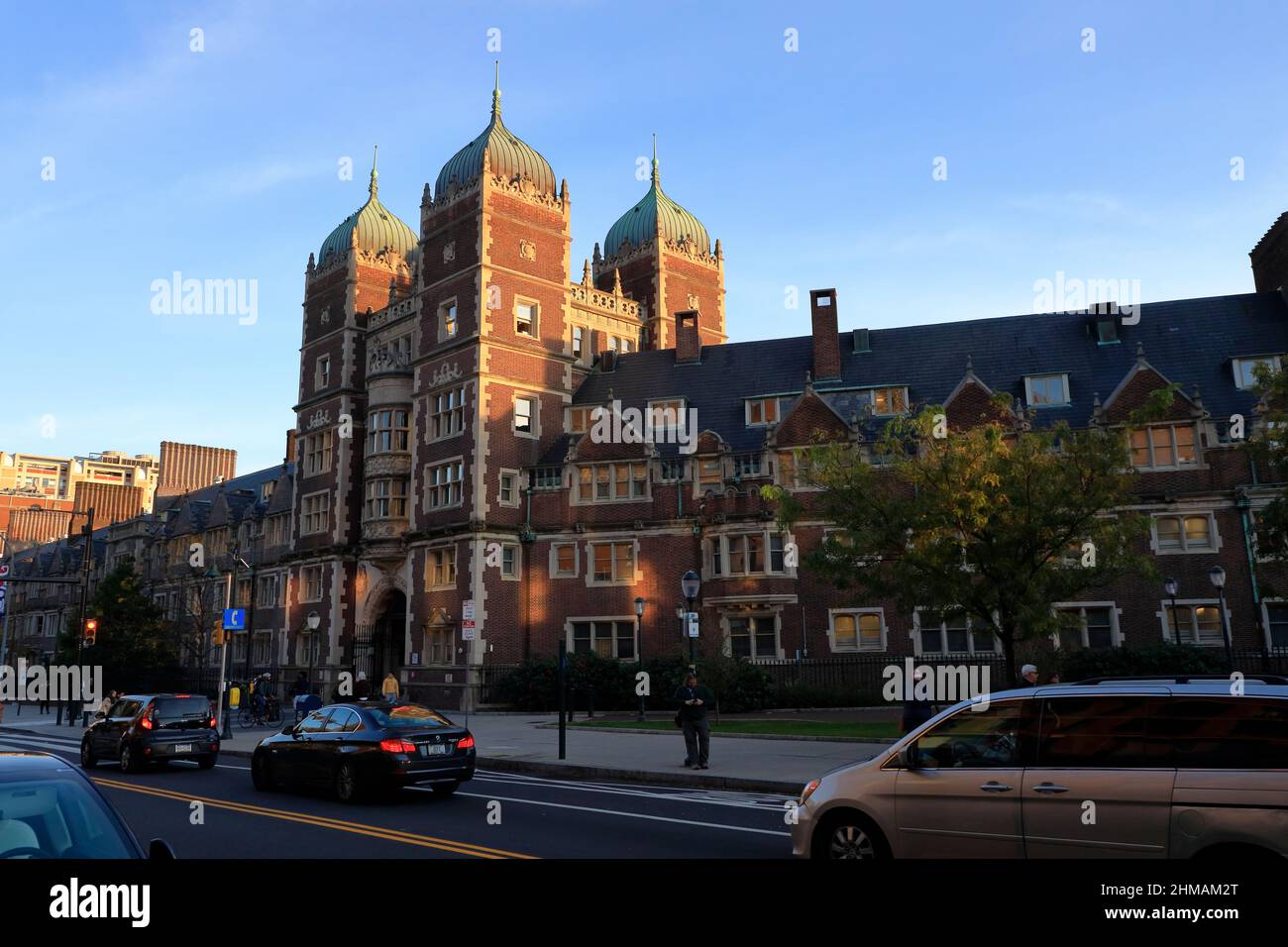 University of pennsylvania quadrangle hi-res stock photography and ...